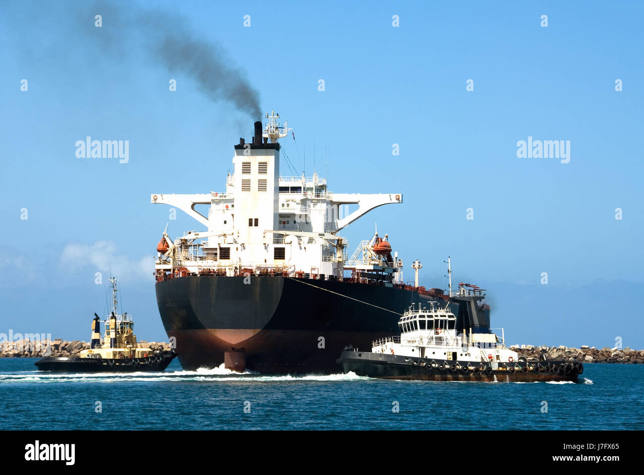 Tug funnel hi-res stock photography and images - Alamy