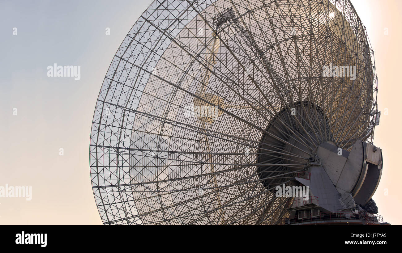 big large enormous extreme powerful imposing immense relevant largely ...