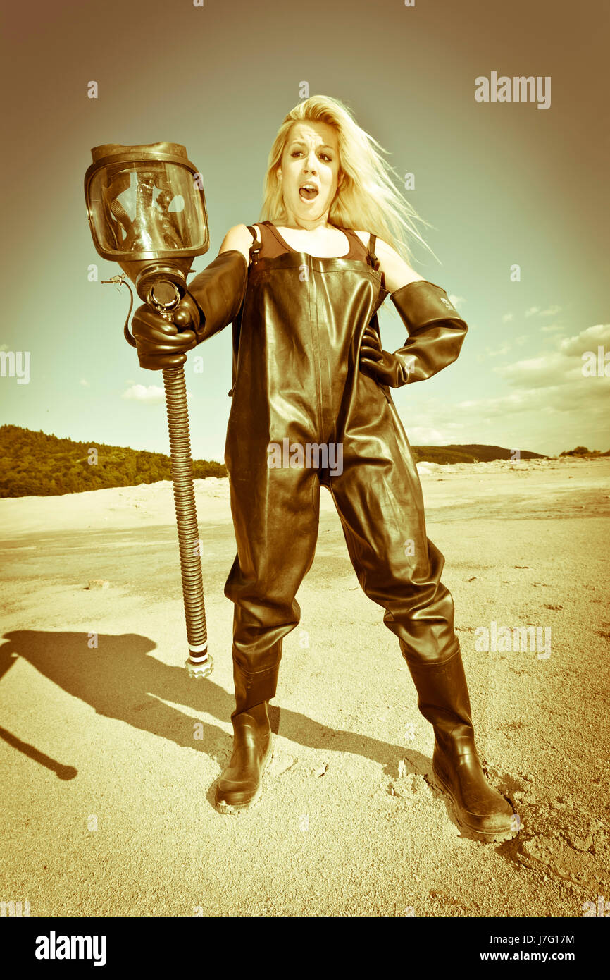 Gasmask woman hi-res stock photography and images - Alamy