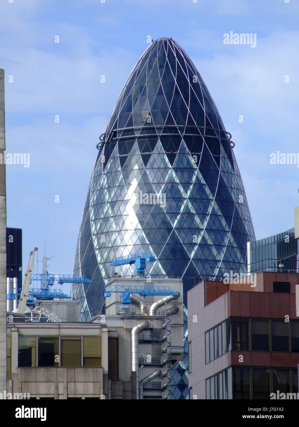 swiss re office tower Stock Photo - Alamy