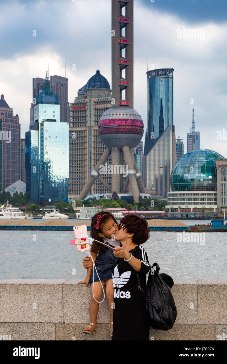 China shanghai people tourist pudong hi-res stock photography and ...