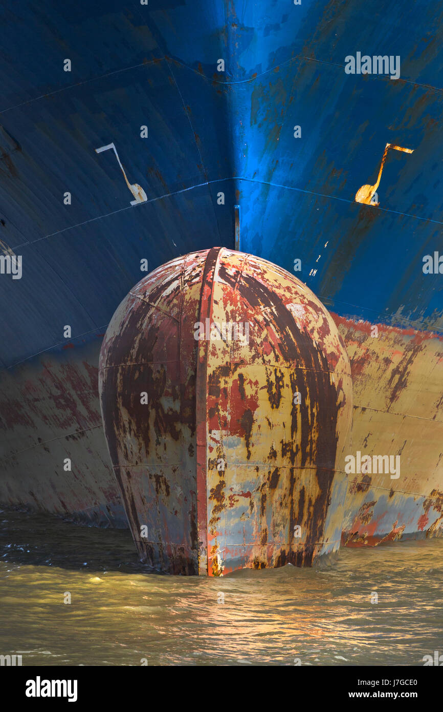 Bow of container ship, Hamburg harbor, Hamburg, Germany Stock Photo - Alamy