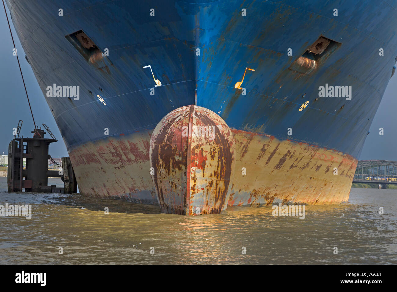 Bow of container ship hi-res stock photography and images - Alamy