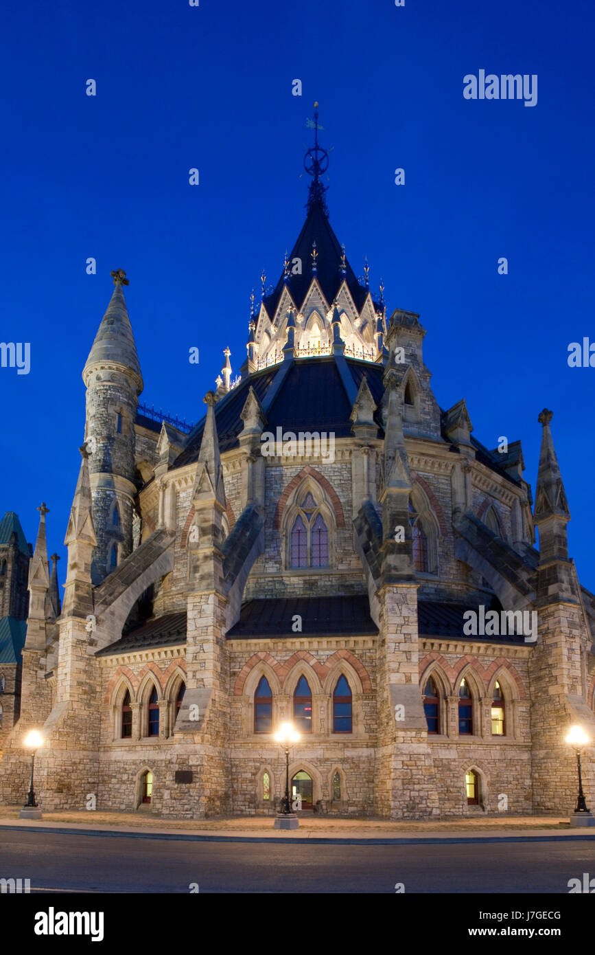 Federal style architecture hi-res stock photography and images - Alamy