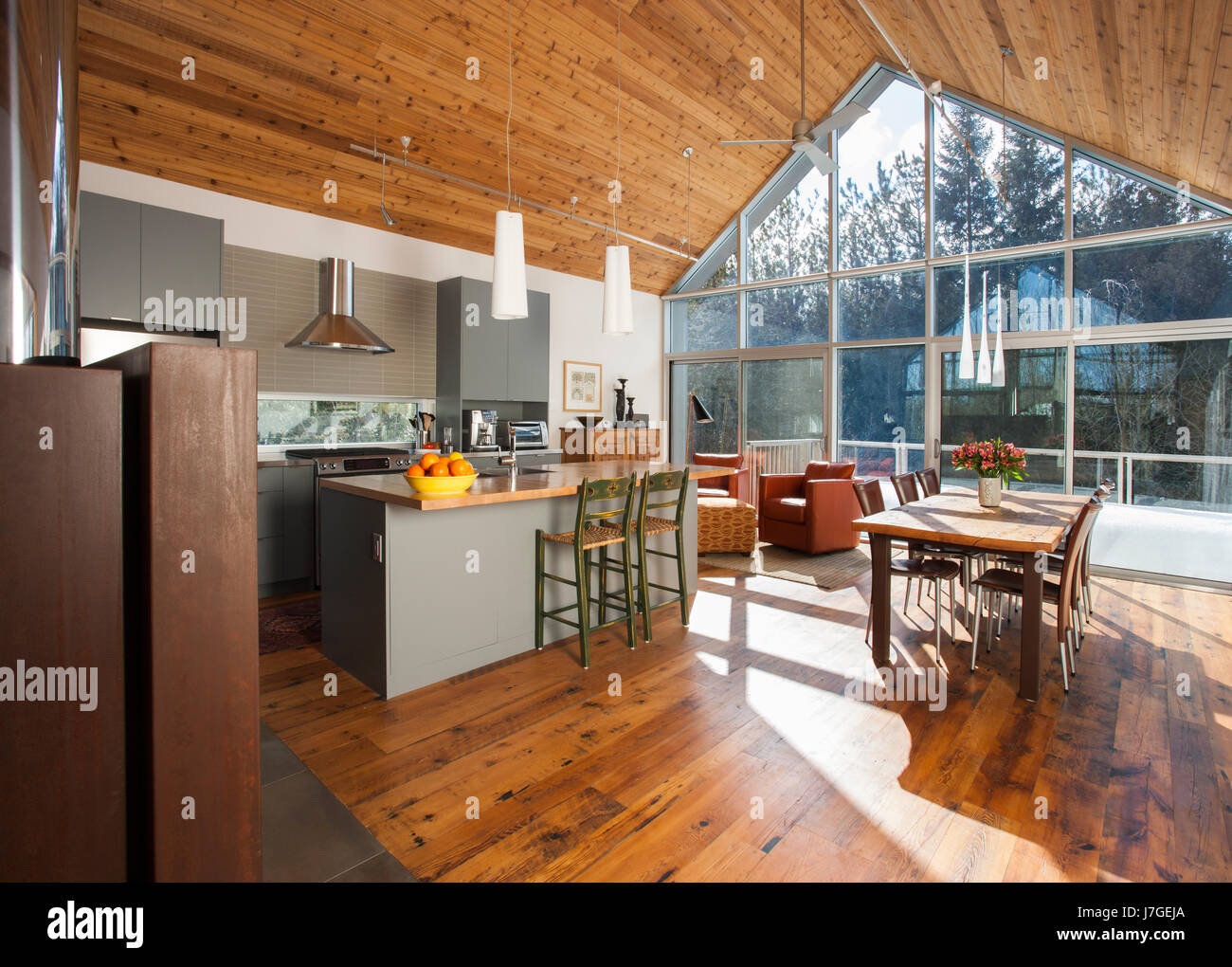 Kitchen area modern built hi-res stock photography and images - Alamy