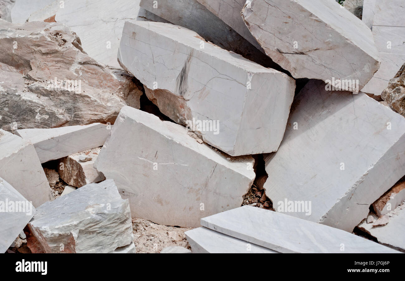 Marble mound rubble background hi-res stock photography and images - Alamy