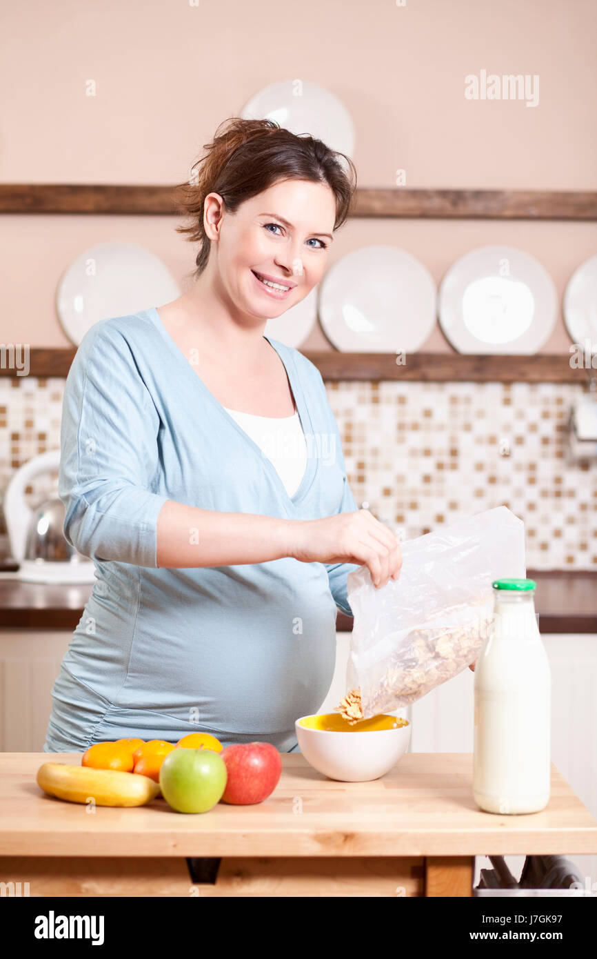 mother to be Stock Photo - Alamy