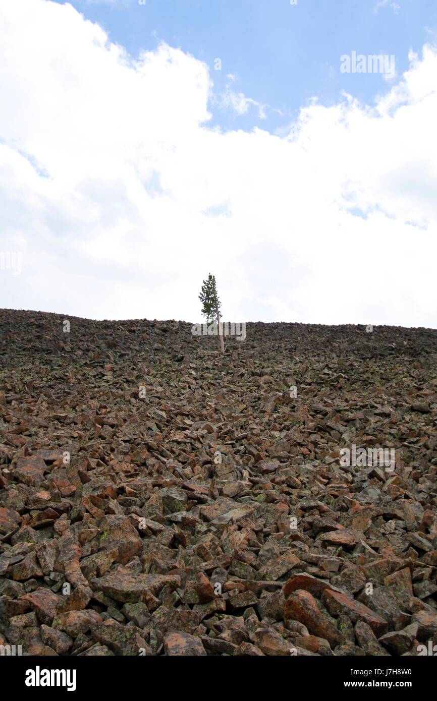 Scree slope hi-res stock photography and images - Alamy