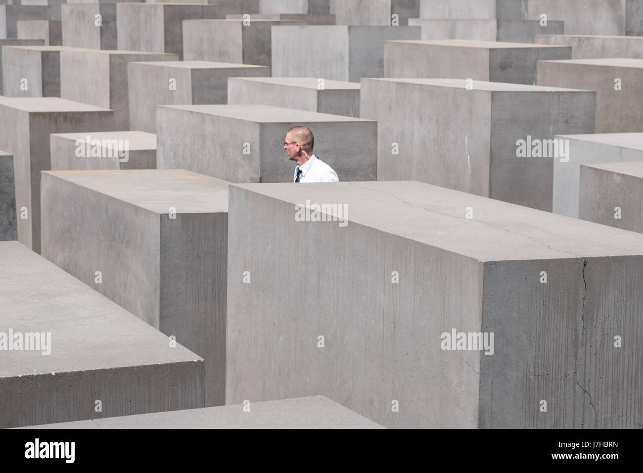 Security guard museum hi-res stock photography and images - Alamy
