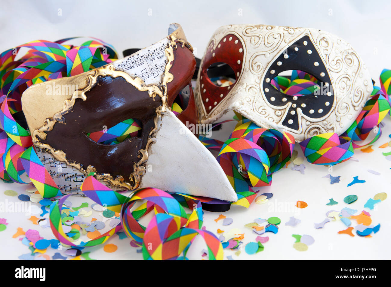 colour celebrate reveling revels celebrates party celebration carnival ...