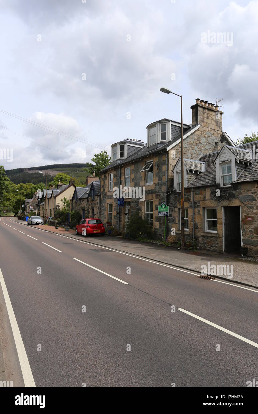 Strathyre street scene Scotland May 2017 Stock Photo - Alamy