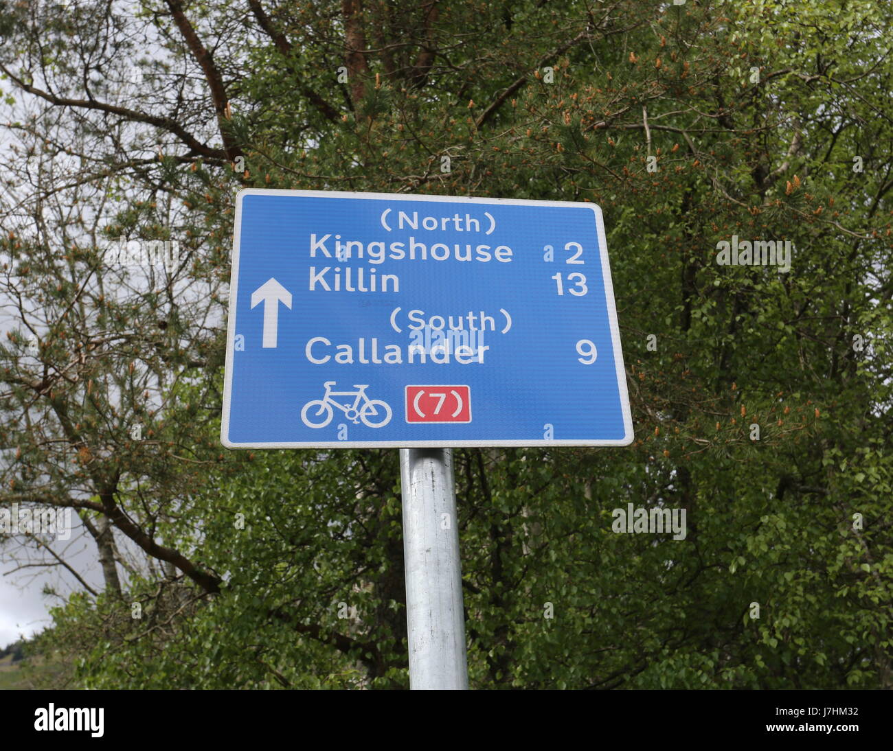 Cycle route marker sign on hi-res stock photography and images - Alamy