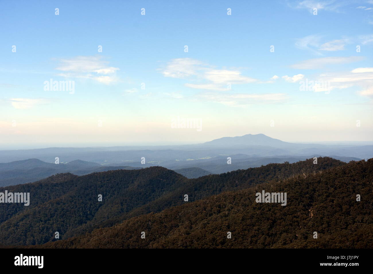 Panoramic view from Hanging Mountain Lookout. Mount Gulaga (Dromedary ...