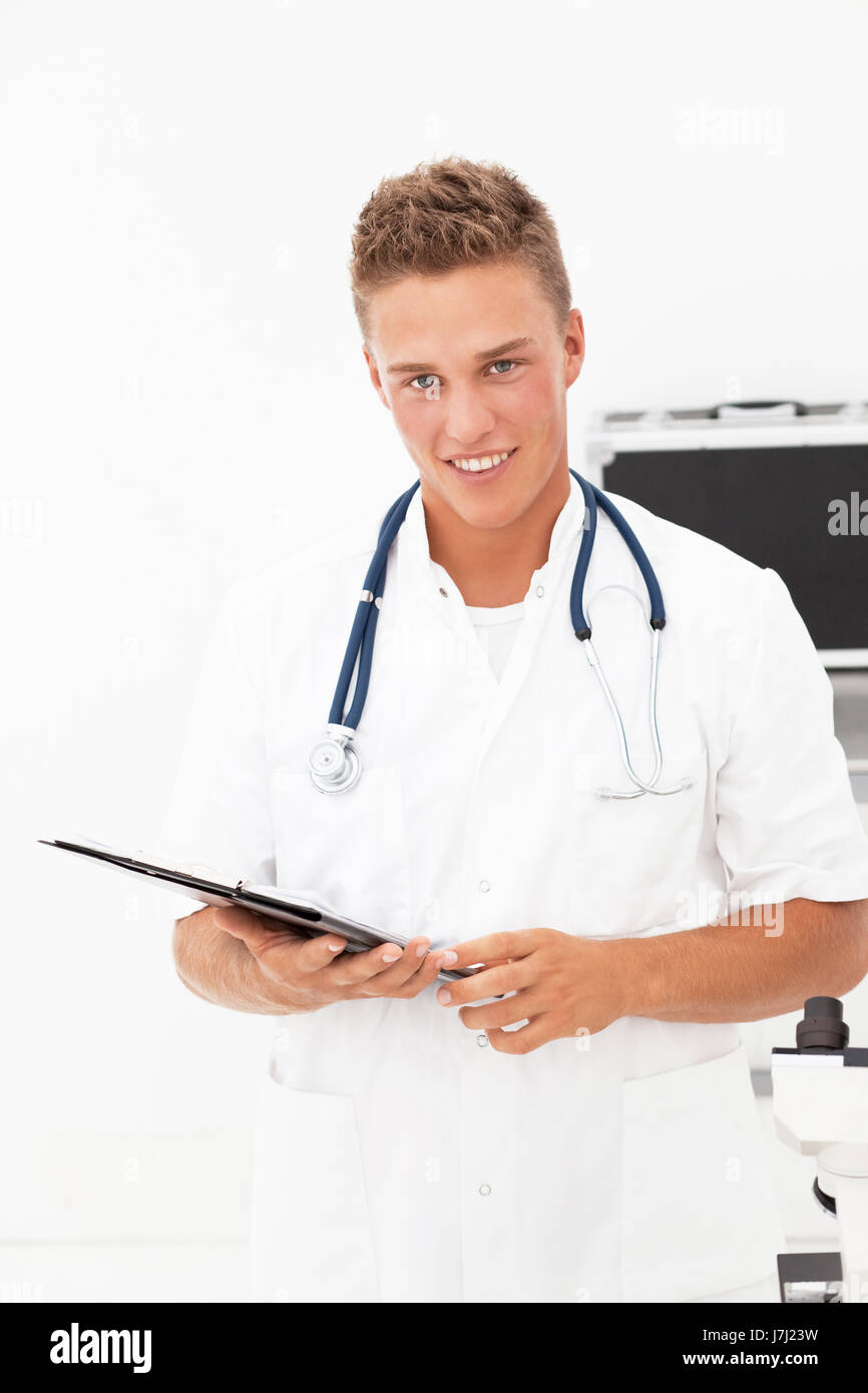 doctor physician medic medical practicioner laugh laughs laughing twit ...