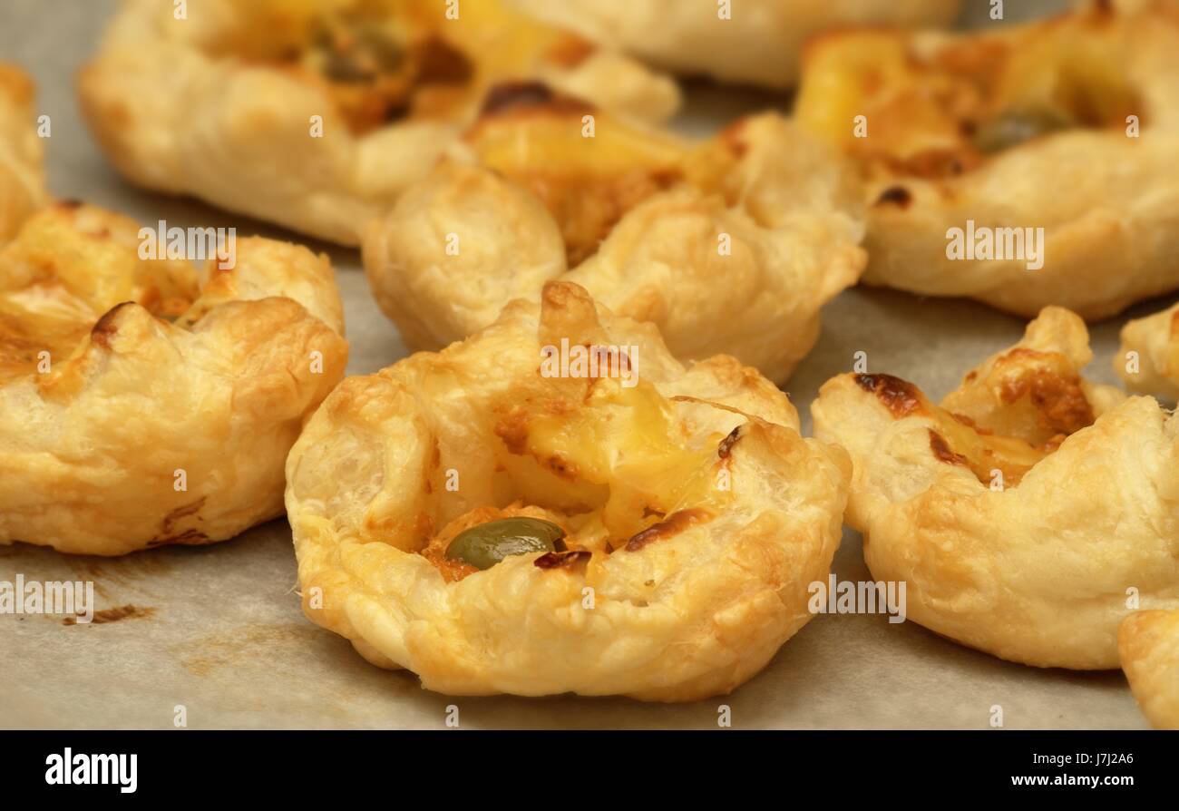 kitchen cuisine boil cooks boiling cooking roll bake pastry snack rolls ...