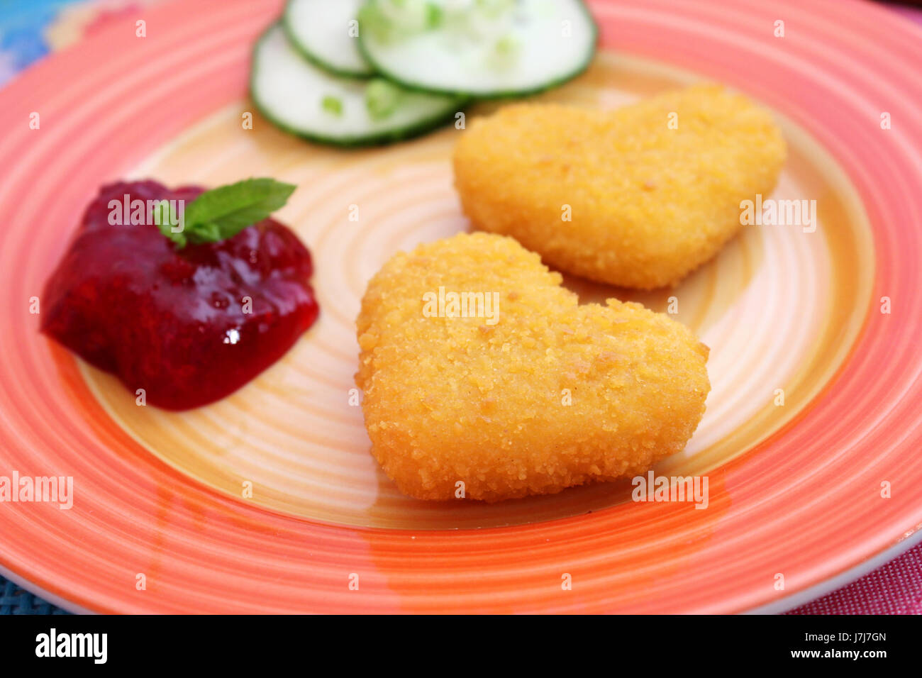 Cammembertherzen hi-res stock photography and images - Alamy