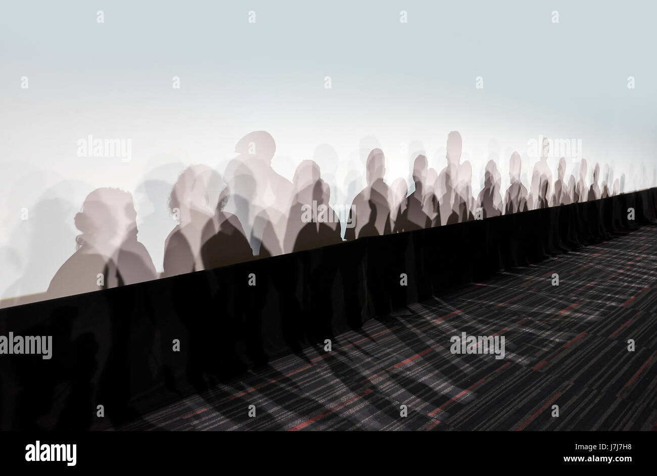 Crowd walking in shadow hi-res stock photography and images - Alamy