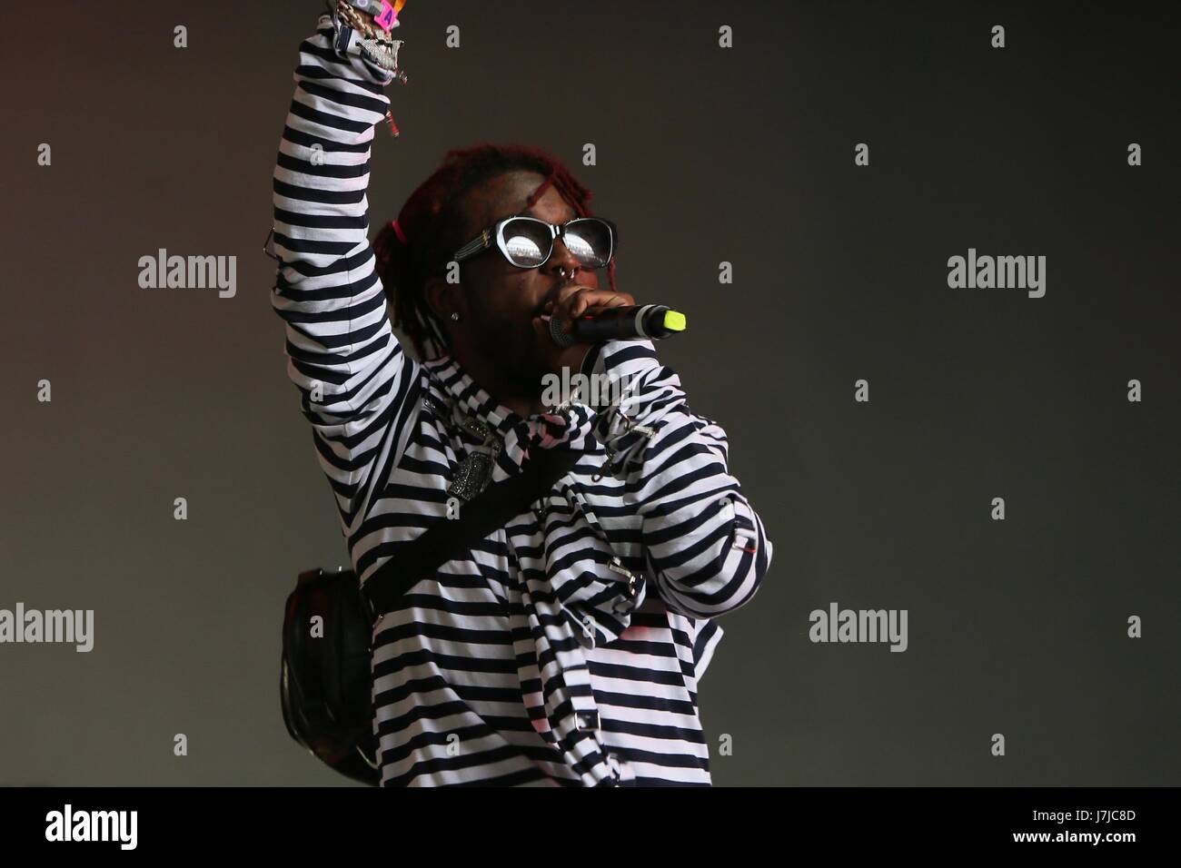 Lil Uzi Vert seen performing at Coachella weekend 2 Day 3 Featuring ...