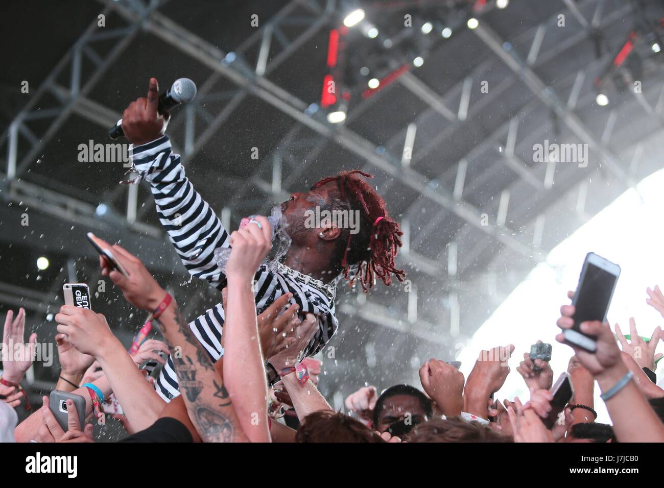 Lil Uzi Vert seen performing at Coachella weekend 2 Day 3 Featuring ...