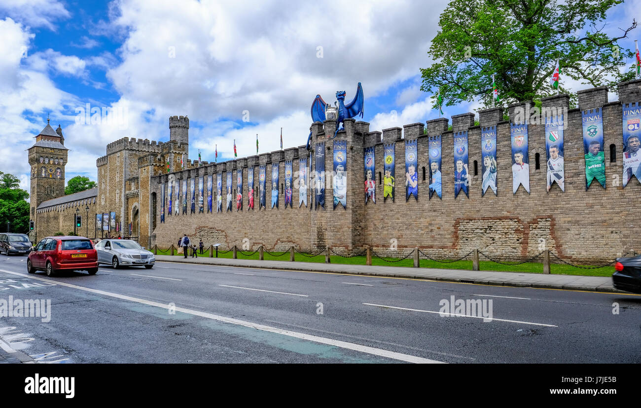 Cardiff, Wales - May 20, 2017: Cardiff Castle wall, wide angle view ...