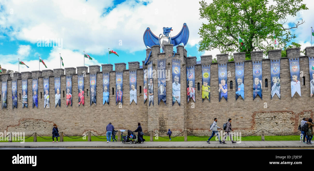 Cardiff, Wales - May 20, 2017: Cardiff Castle wall, wide angle view ...