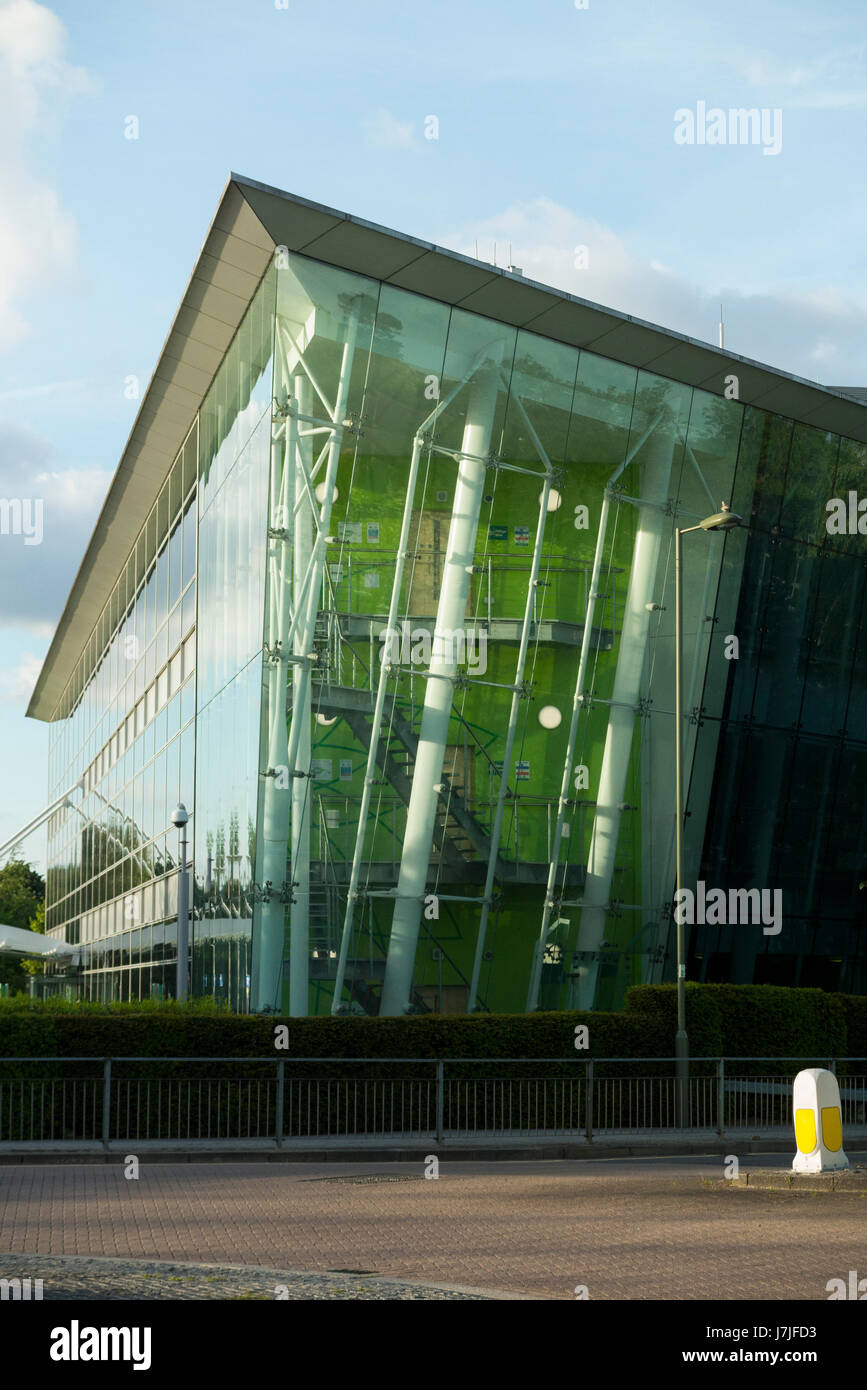 Bp office park sunbury hi-res stock photography and images - Alamy