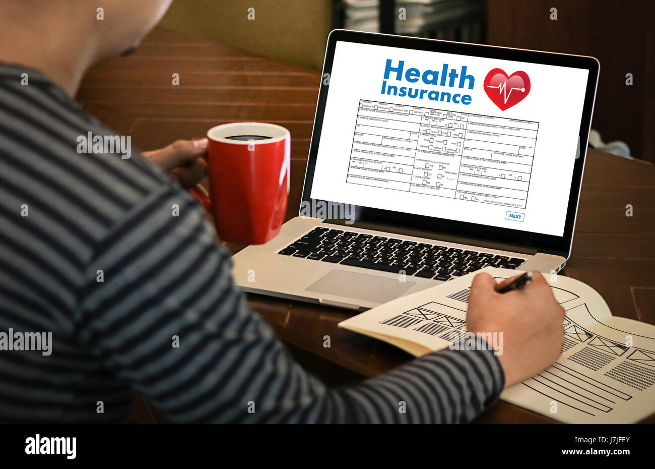 Digital insurance claim form hi-res stock photography and images - Alamy