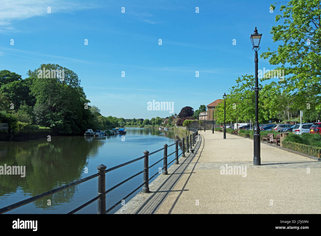 the river thames and the embankment at twickenham, middlesex, england ...
