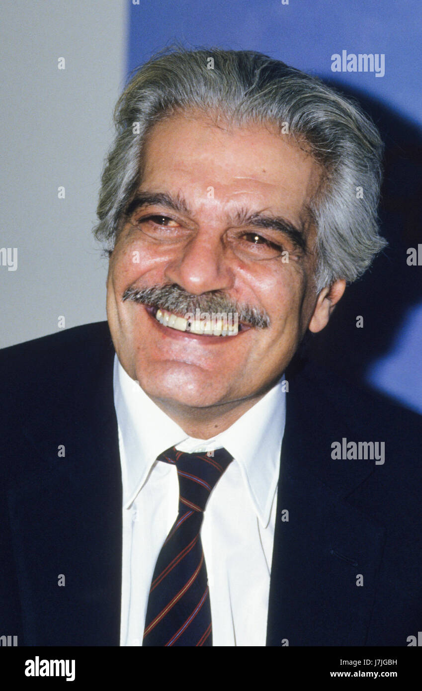 Omar Sharif Egypt and US actor 1984 Stock Photo - Alamy