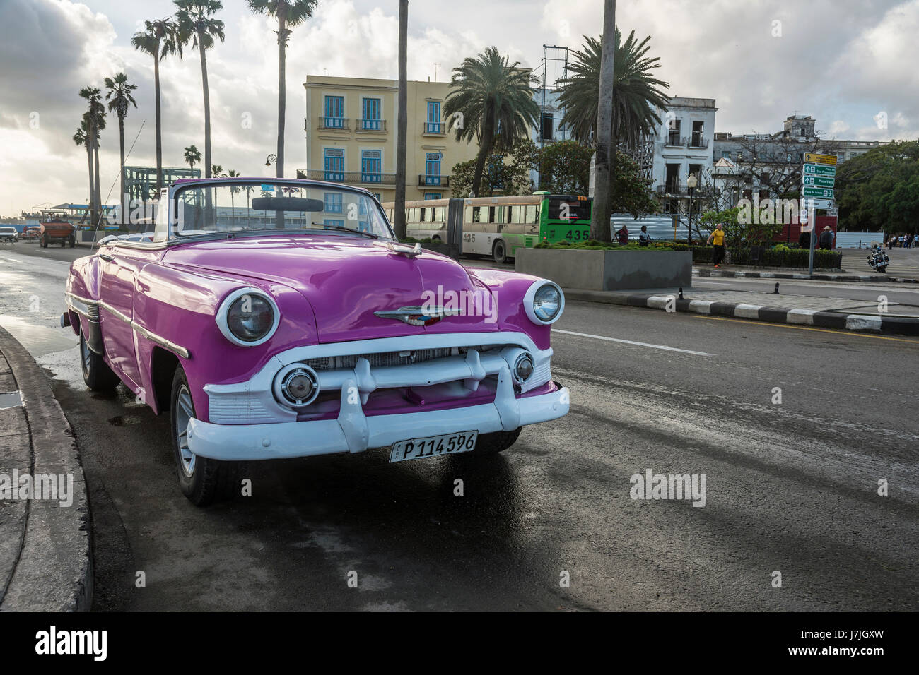 Classic Car in Havana, Cuba Stock Photo - Alamy
