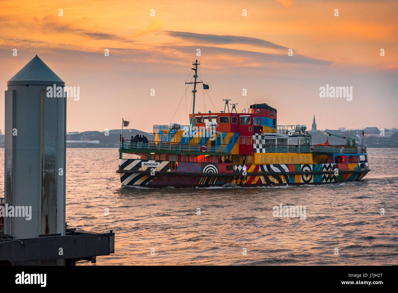 Mersey ferry boat sunset evening golden Stock Photo - Alamy