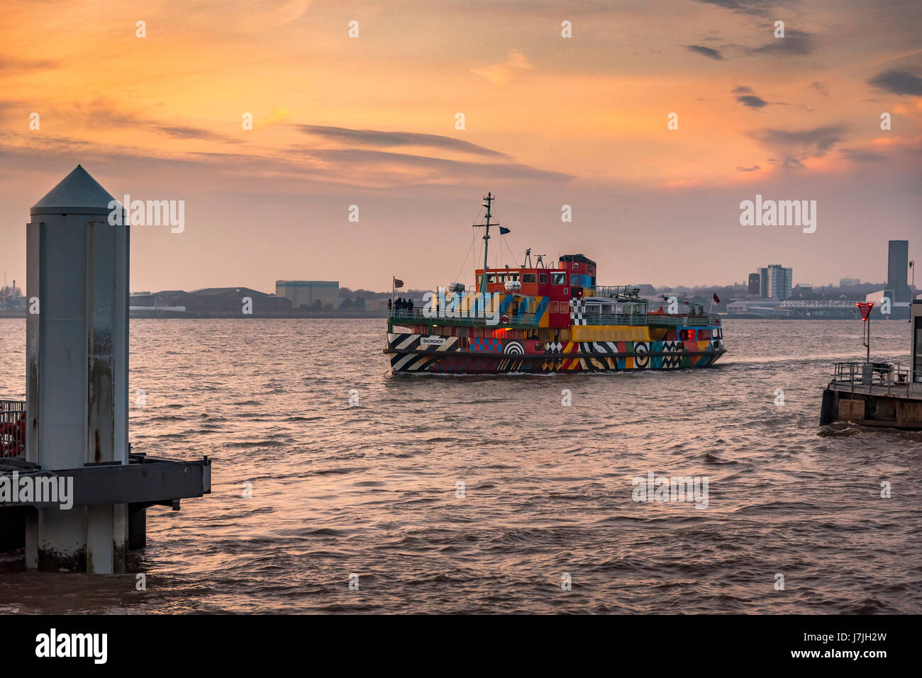 Mersey ferry boat hi-res stock photography and images - Alamy