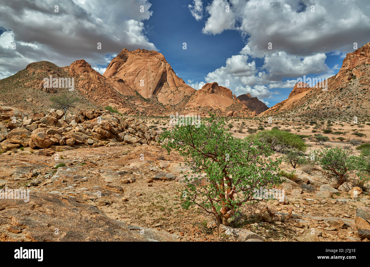 Spitzkoppe, mountain landscape of granite rocks, Matterhorn of Namibia ...