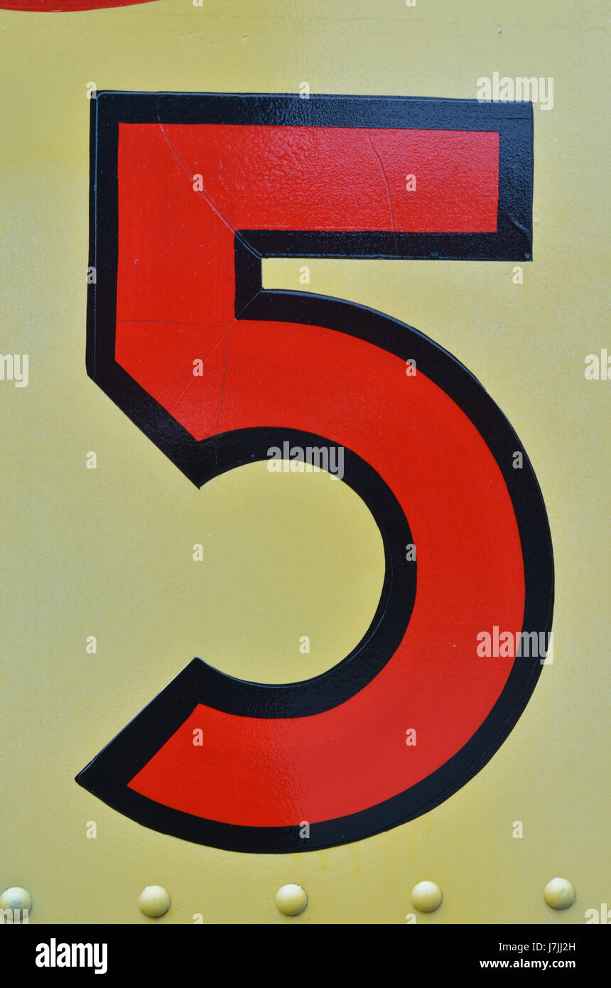 hand-painted vintage number 5 Stock Photo - Alamy