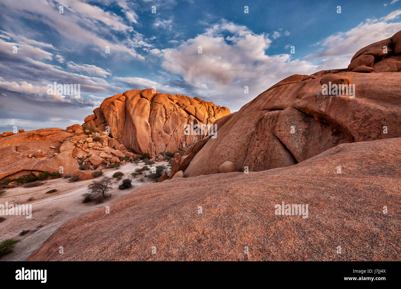 Spitzkoppe, mountain landscape of granite rocks, Matterhorn of Namibia ...