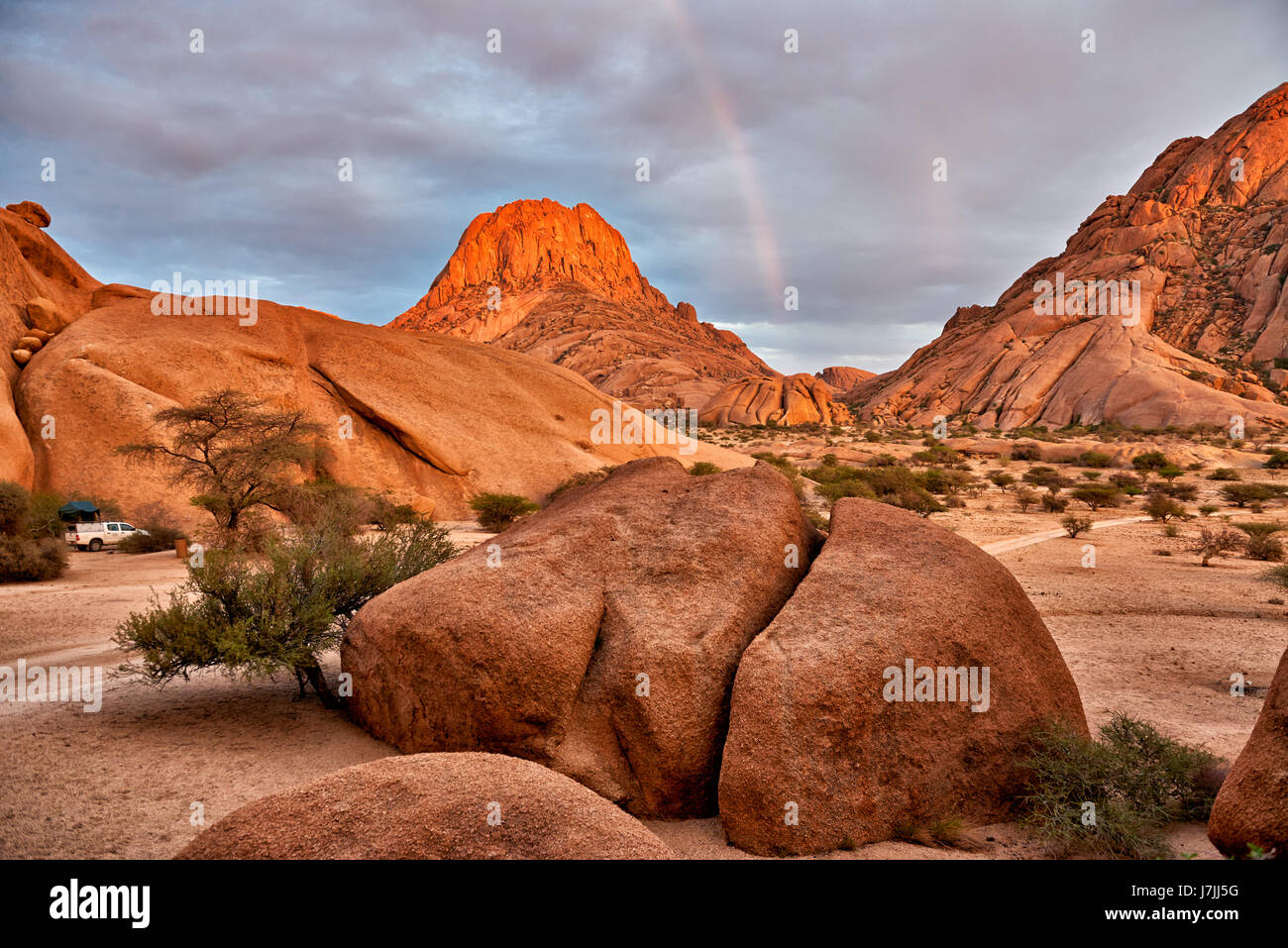 Spitzkoppe, mountain landscape of granite rocks, Matterhorn of Namibia ...