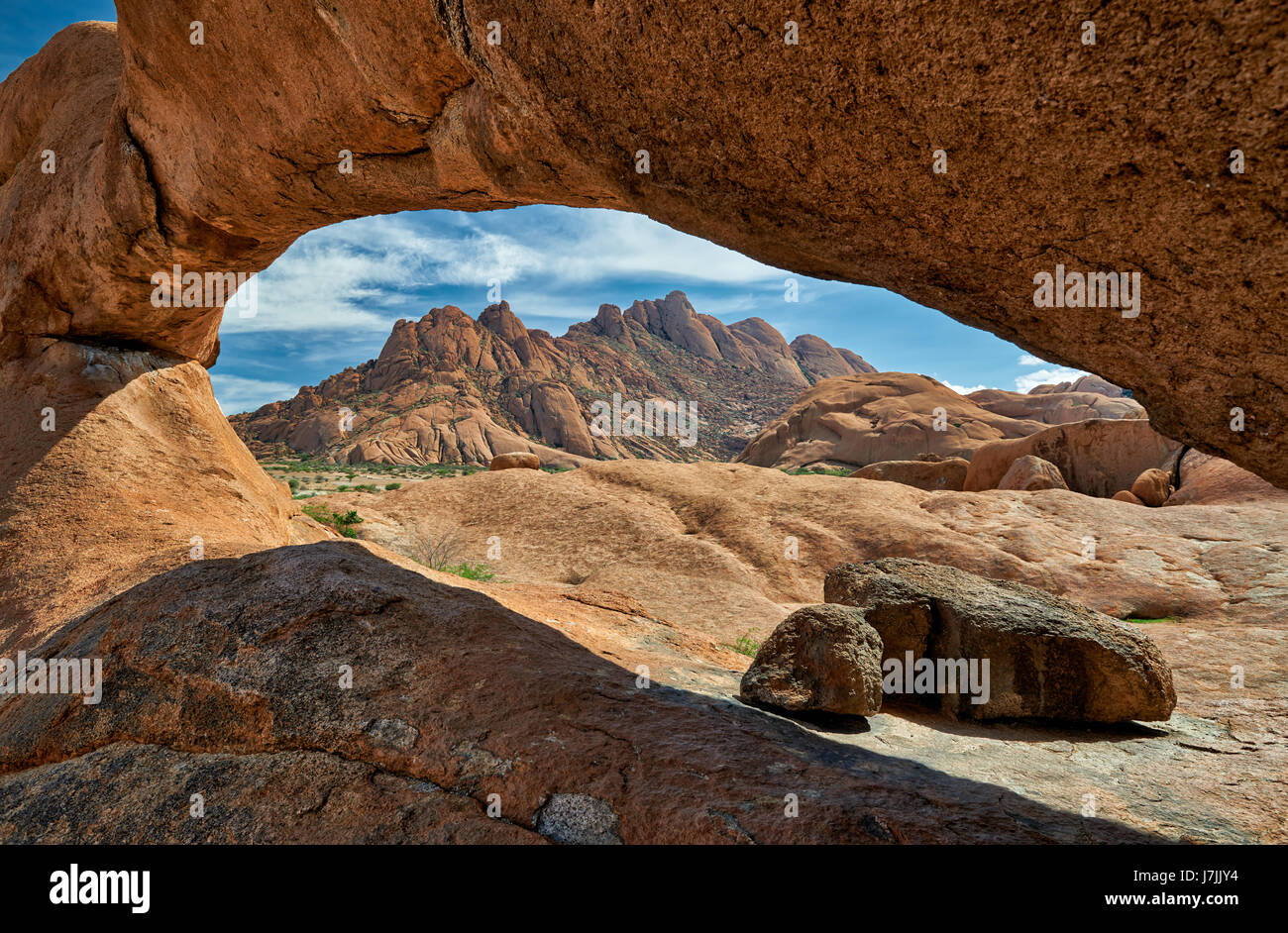The Arch at Spitzkoppe, mountain landscape of granite rocks, Matterhorn ...