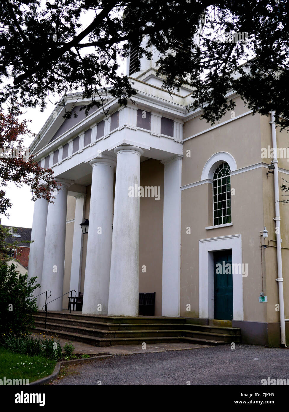 St Swithin's Church , Bridport, Dorset Stock Photo - Alamy