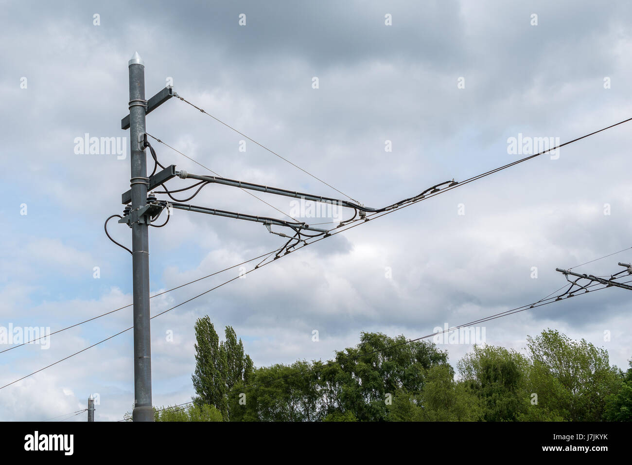 Overhead gantry train hi-res stock photography and images - Alamy