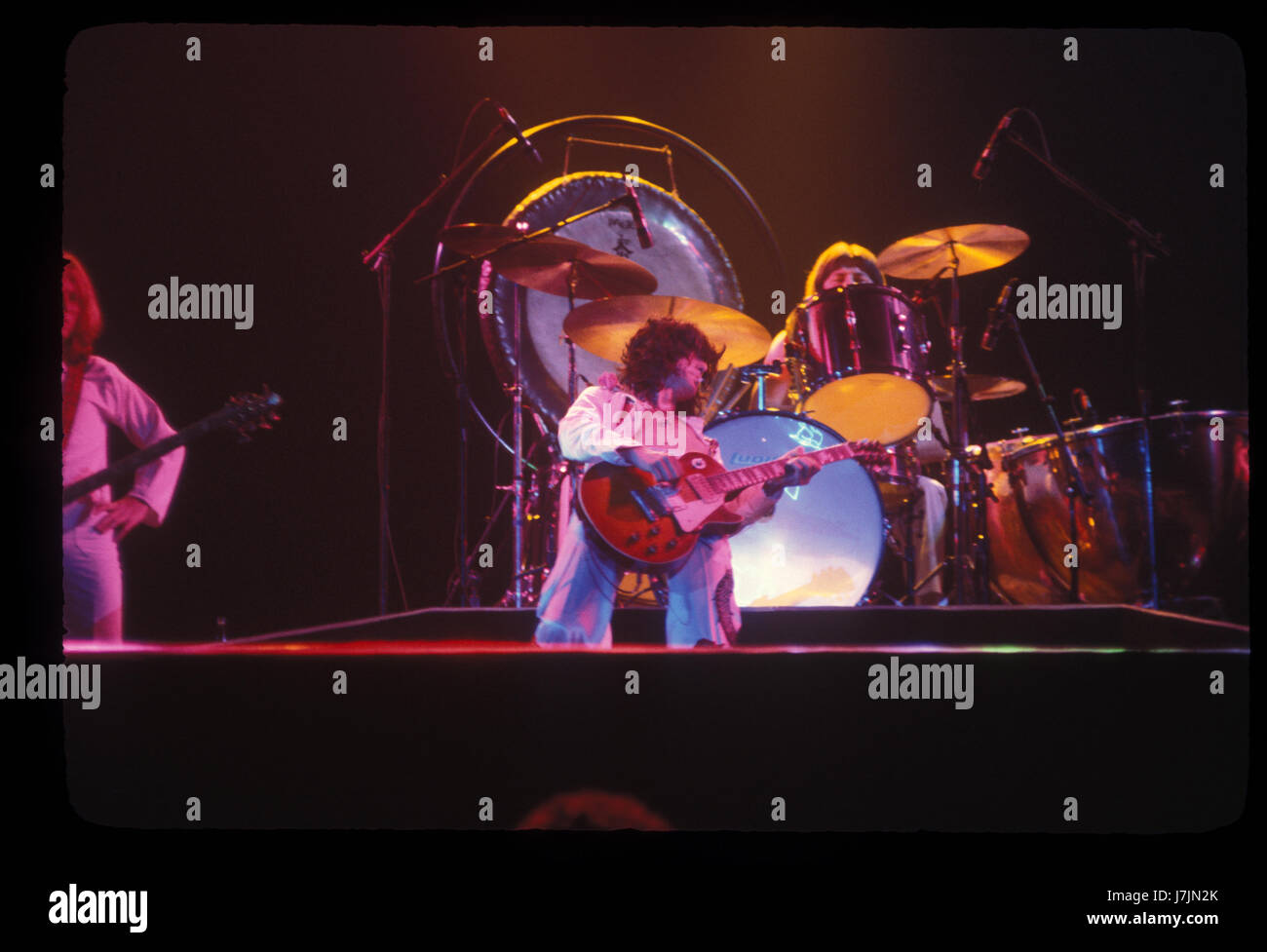 Led zeppelin 1977 hi-res stock photography and images - Alamy