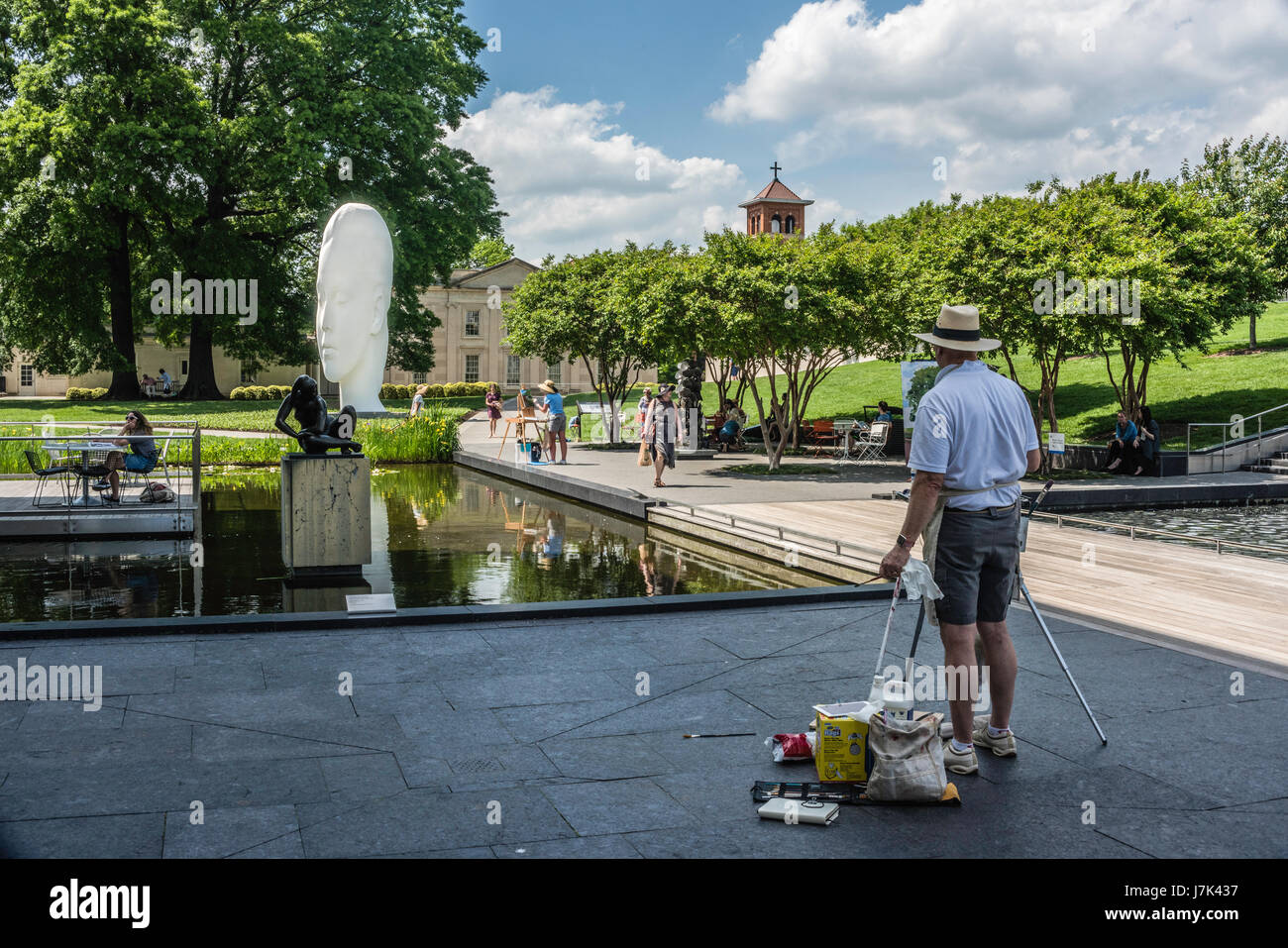 Creative artists painting outdoor scenery Stock Photo - Alamy