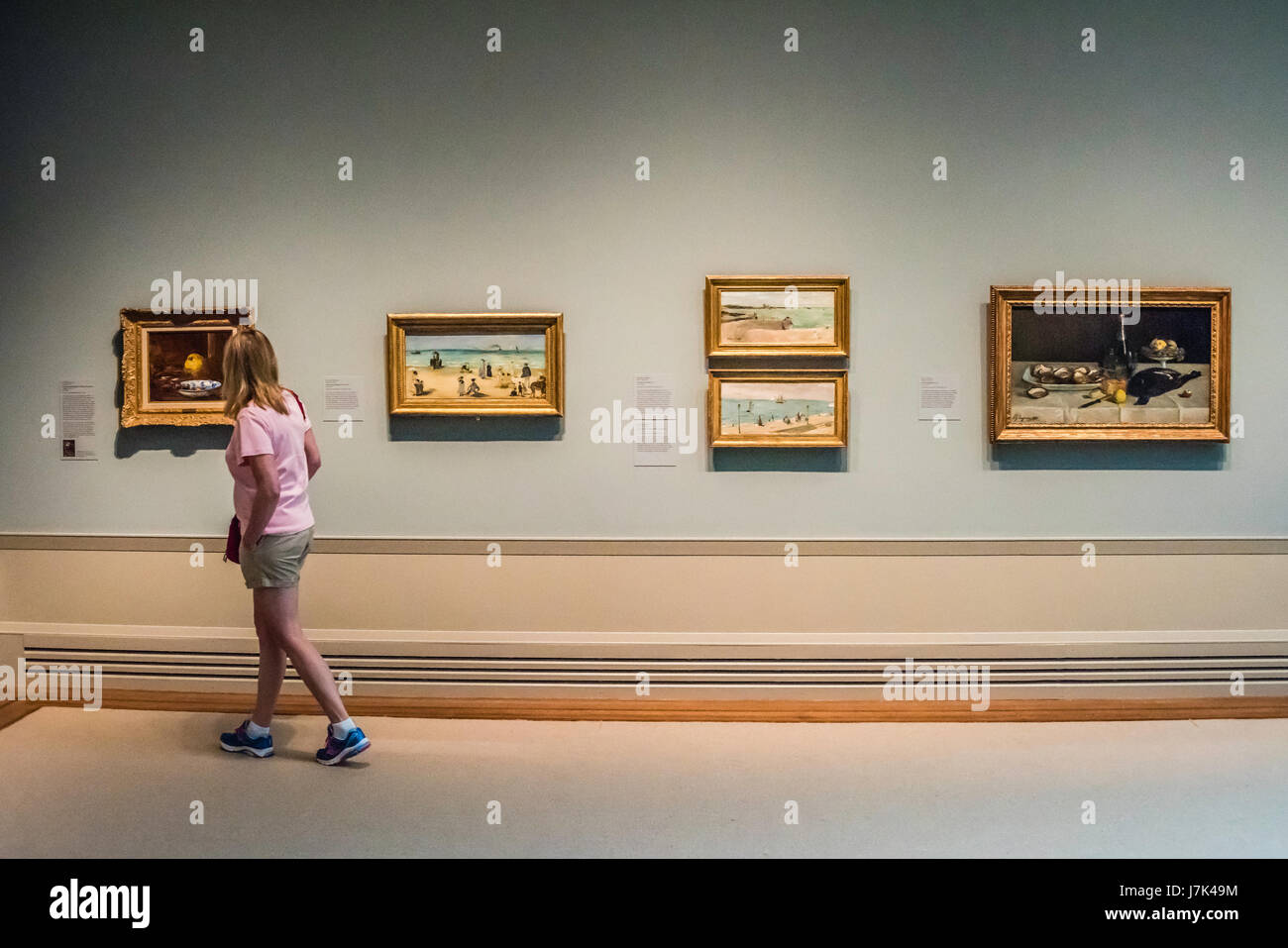 Museum exhibition and art lovers viewing paintings, sculpture Stock ...
