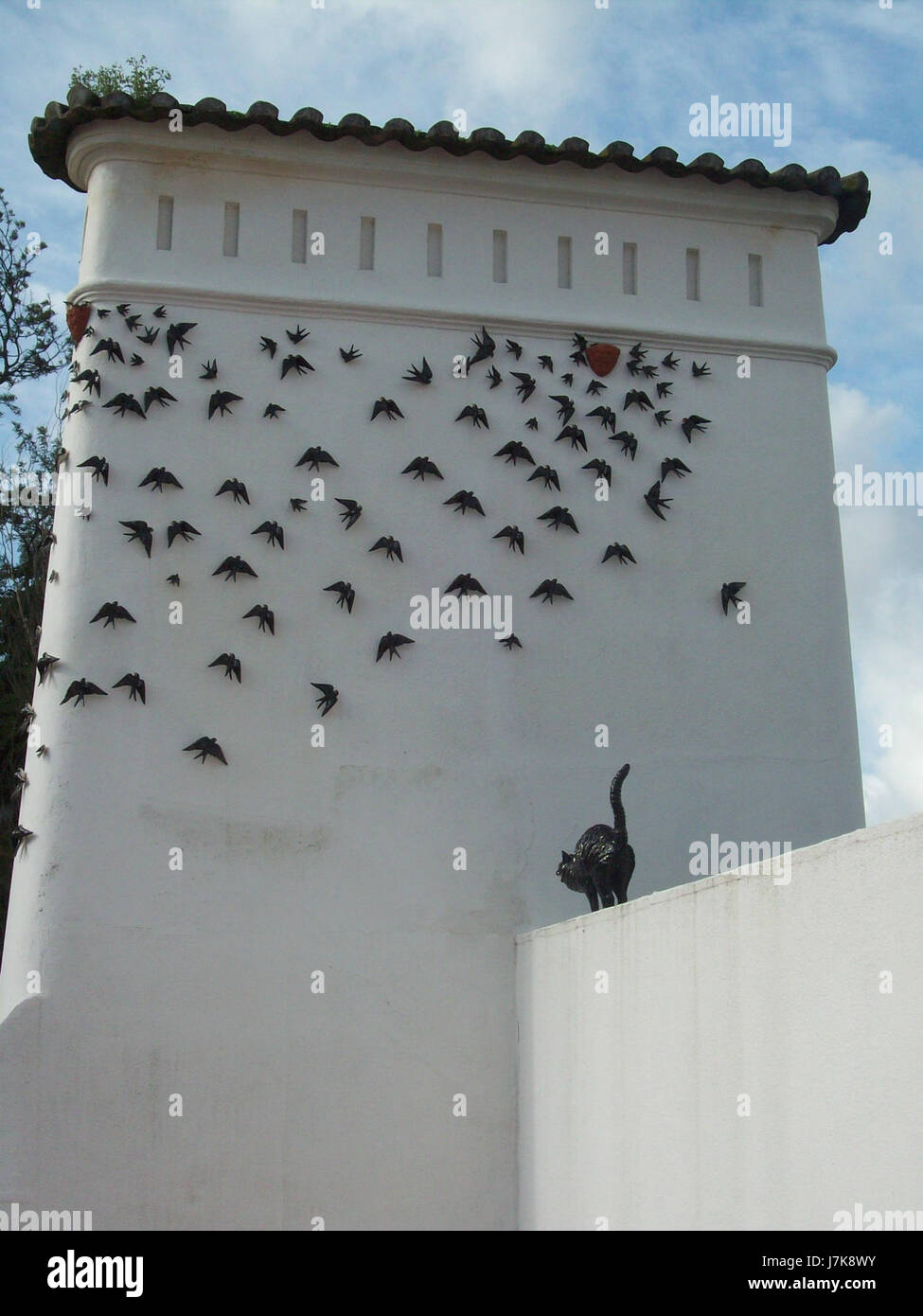 'Chegou a Primavera' translates to 'Spring Has Arrived,' celebrating ...