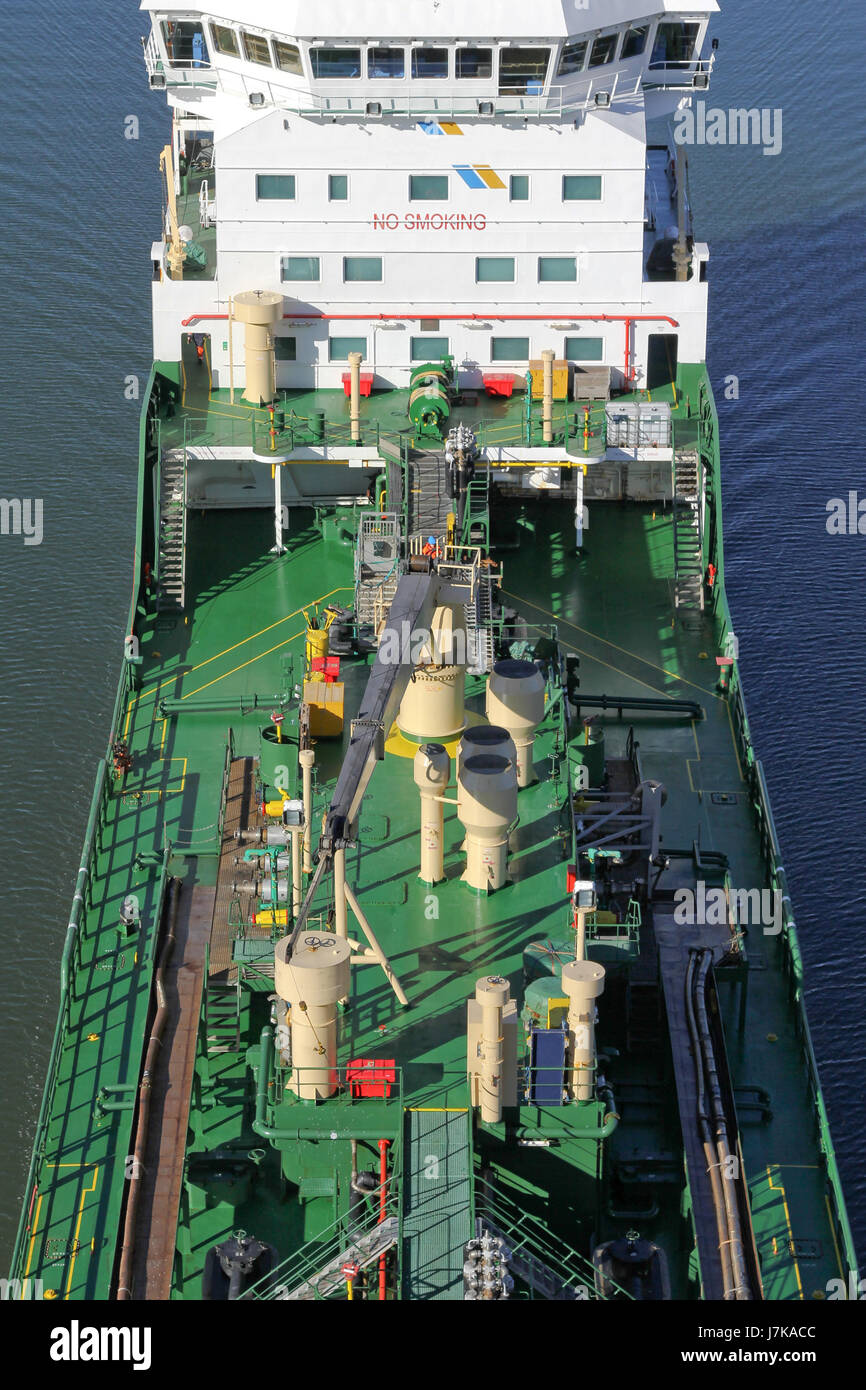 detail view details freight tanker bridge of boats sailing boat ...