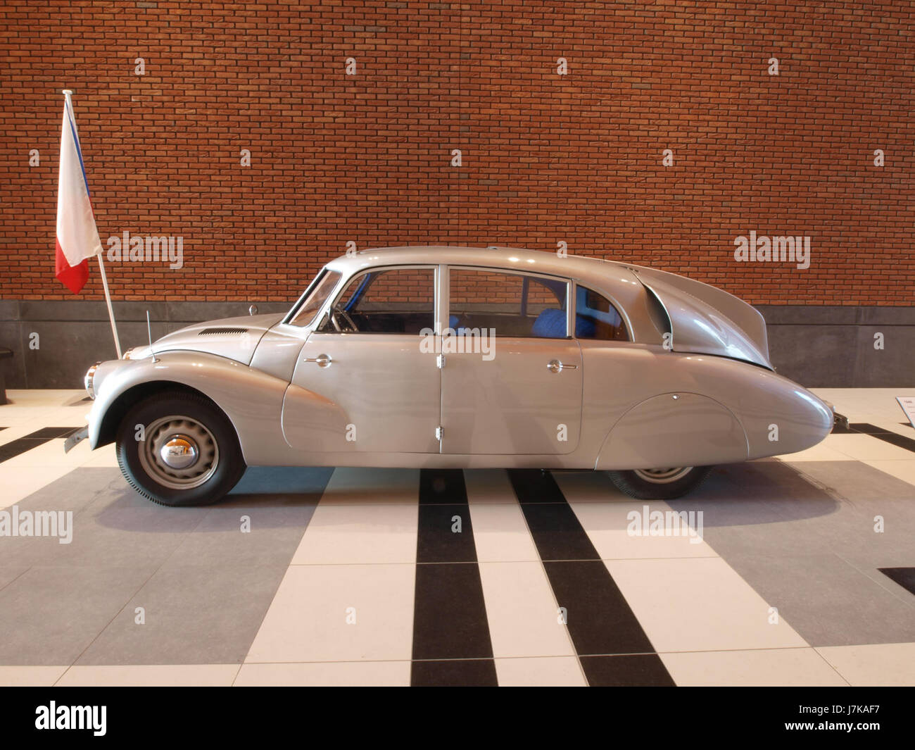 The 1948 Tatra 87 is a luxury automobile produced by the Czech ...