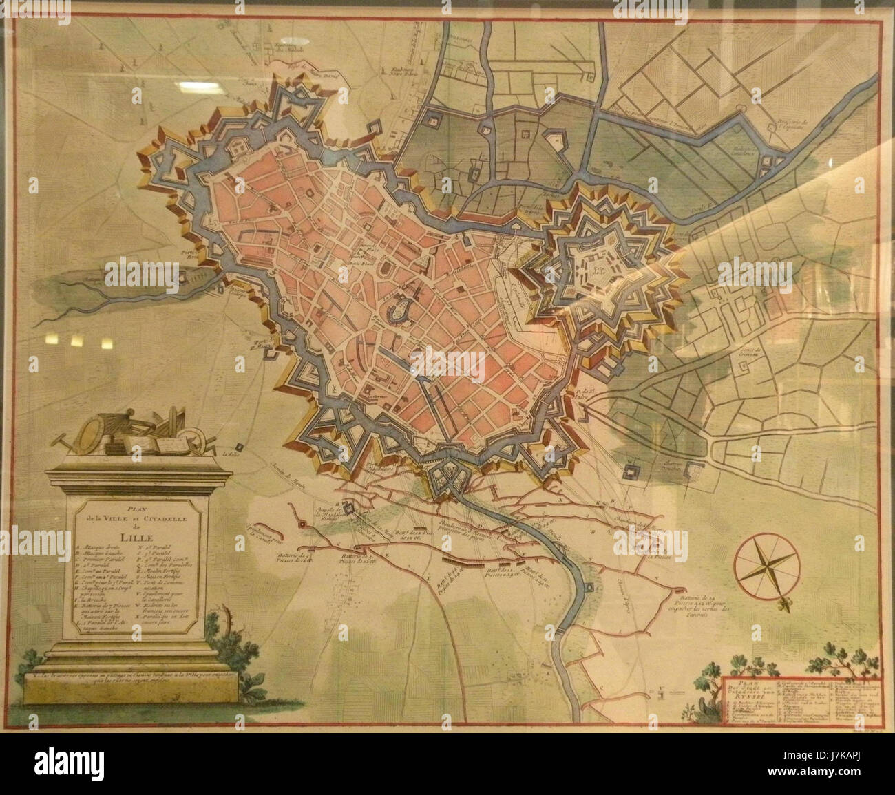 Old lille france map hi-res stock photography and images - Alamy