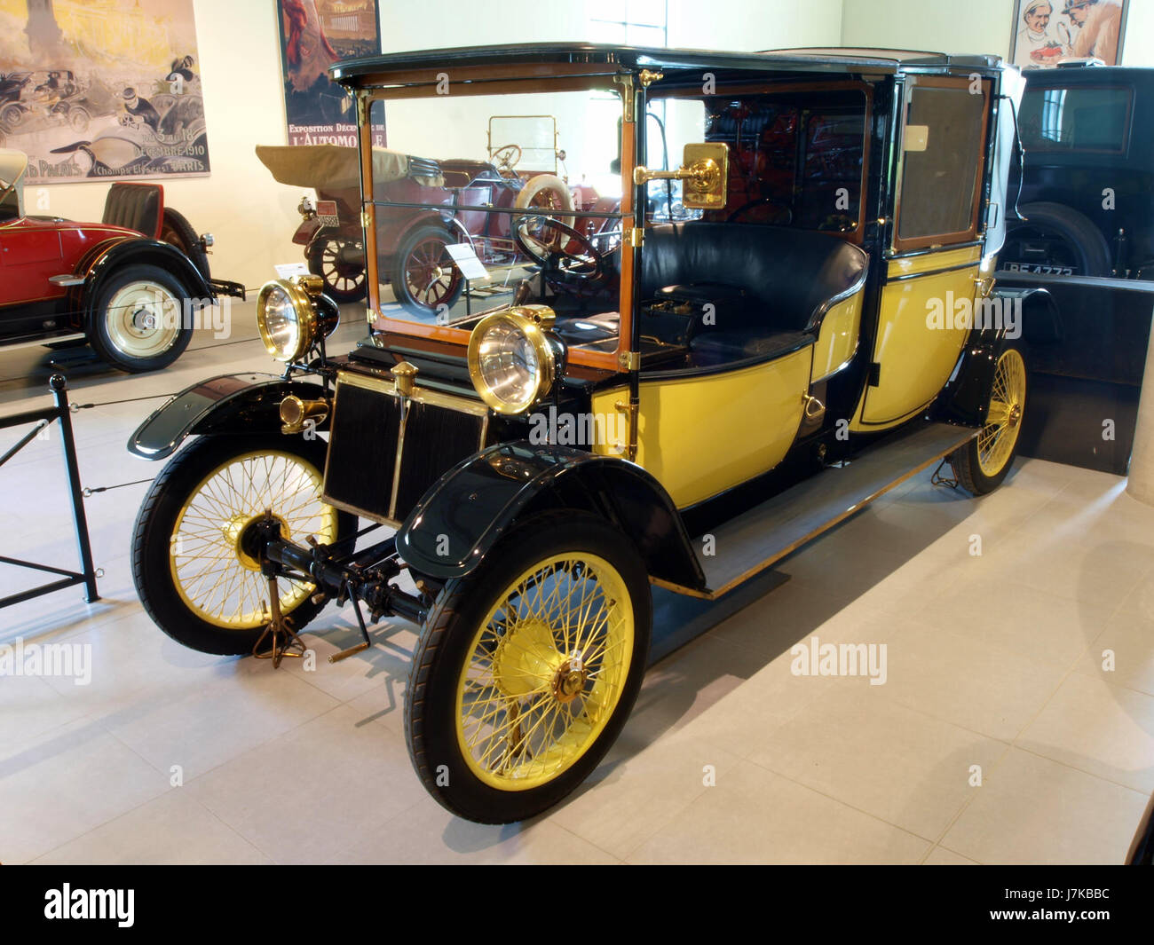 1910 Lanchester 28 HP Landaulette p1 Stock Photo - Alamy