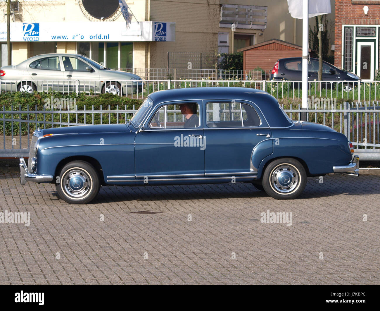The 1959 Mercedes Benz 220S is a classic luxury sedan, known for its ...