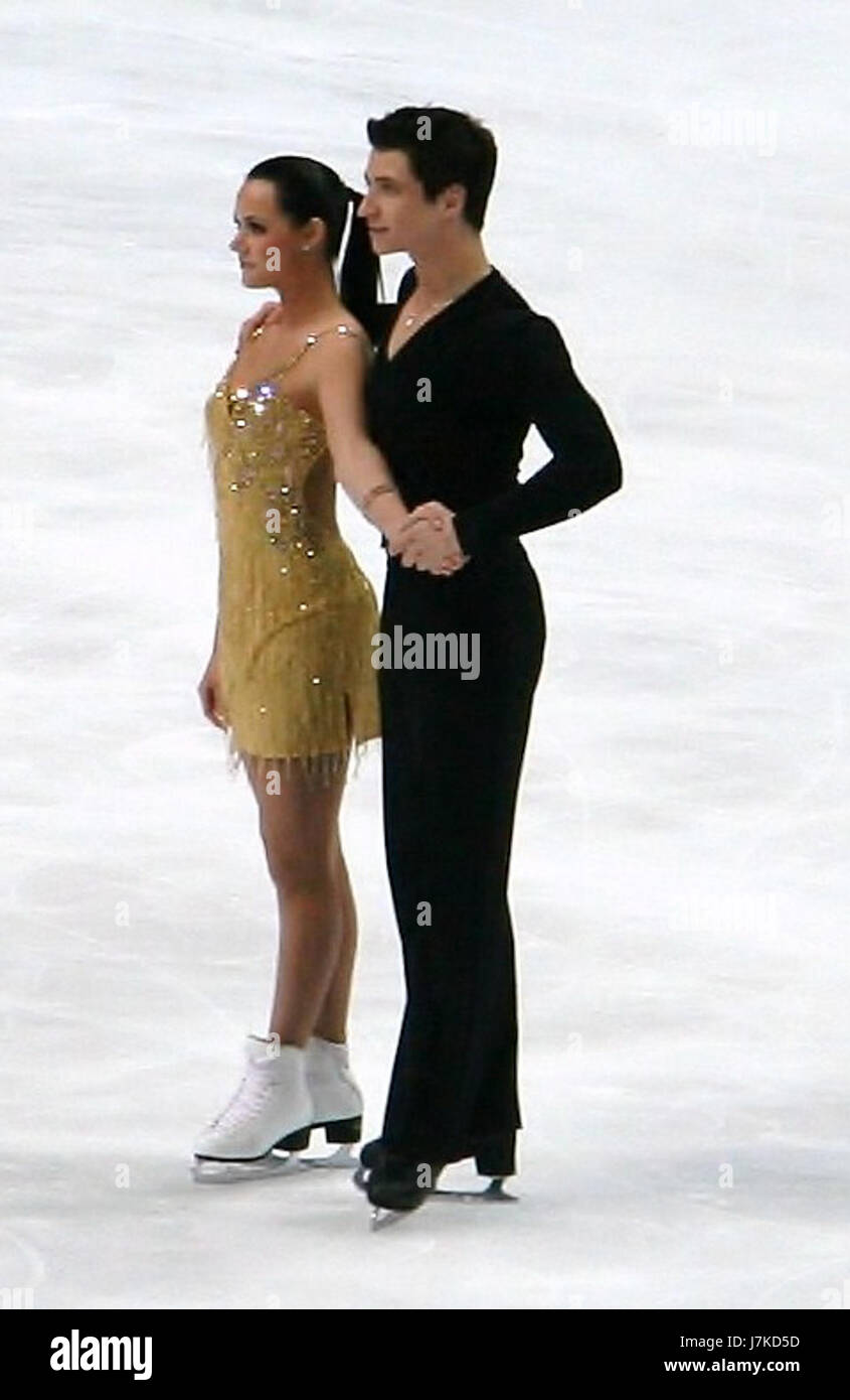 Tessa Virtue and Scott Moir, Canadian ice dancers, were part of the ...