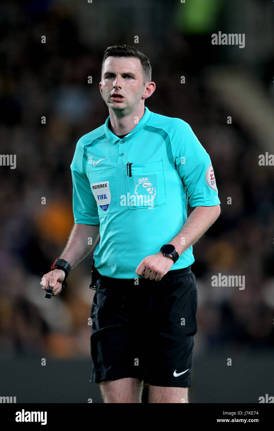 Match referee Michael Oliver Stock Photo - Alamy